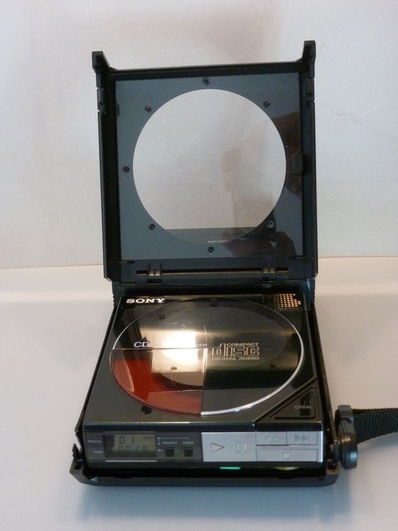 Sony Discman D-50 (Gebraucht) in Gwatt (Thun) für CHF 70 – mit ...