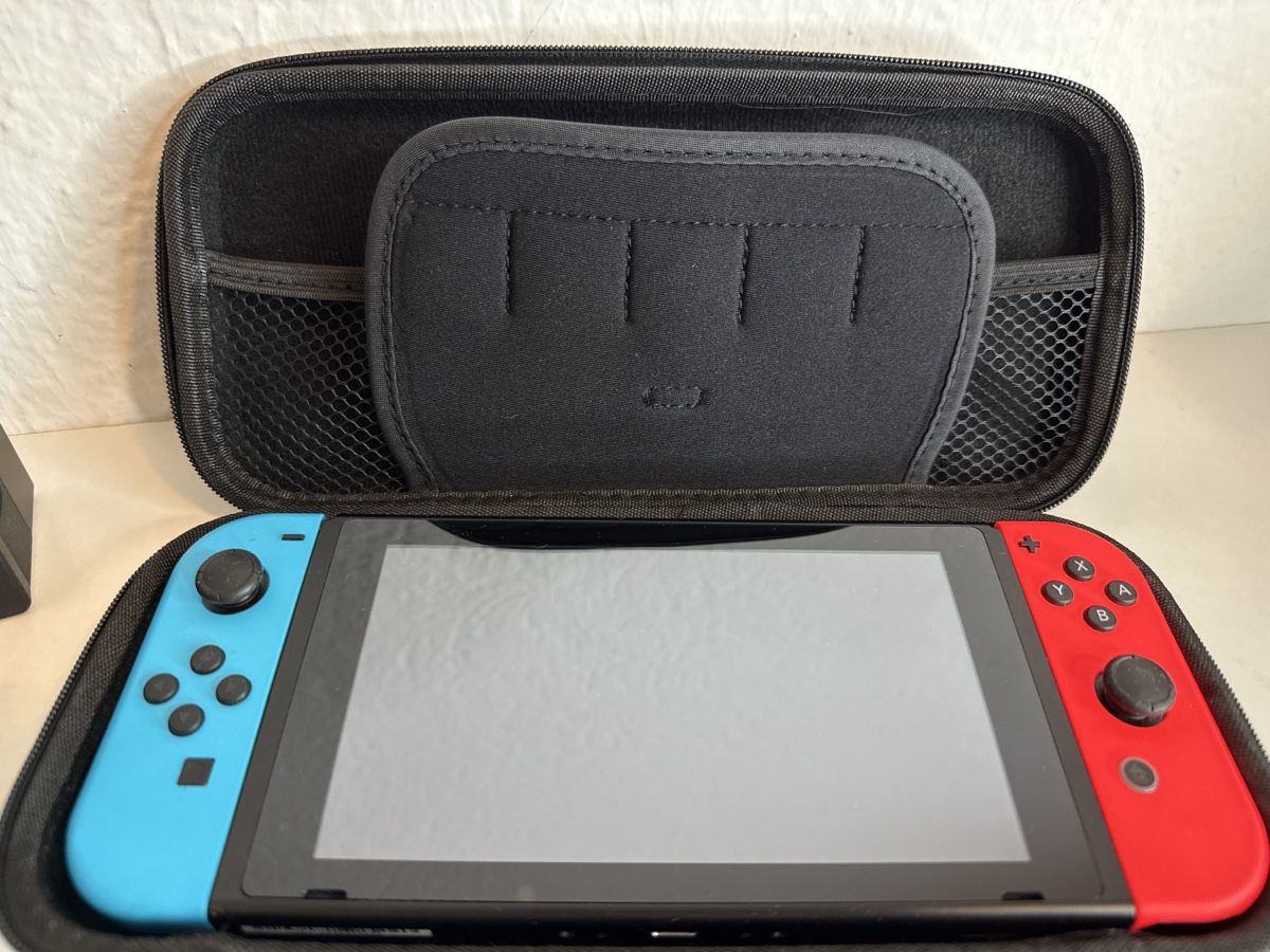 Nintendo Switch Console - Great Condition - Works Perfectly! (Gebraucht ...