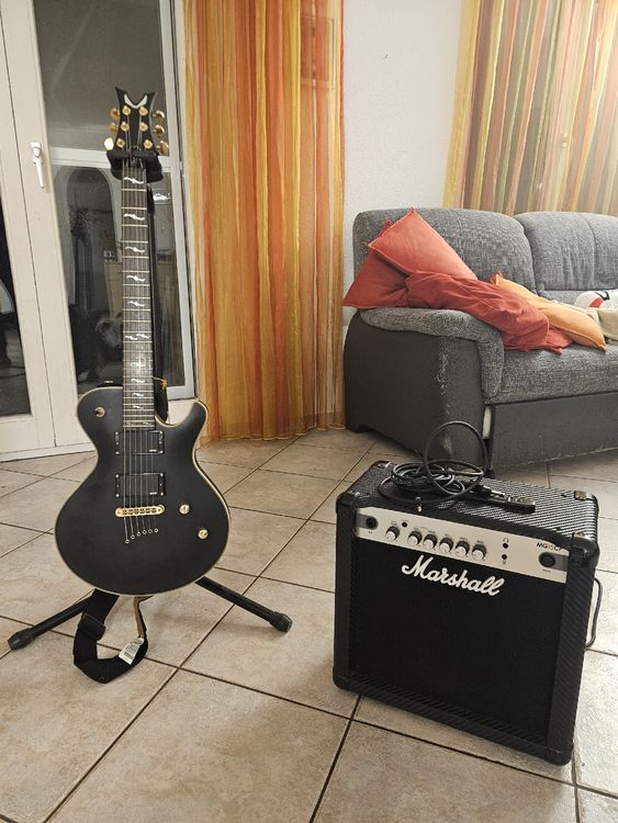 Dean Deveiver (Matt) inkl. Verstärker und Gitarrenständer | Kaufen auf ...