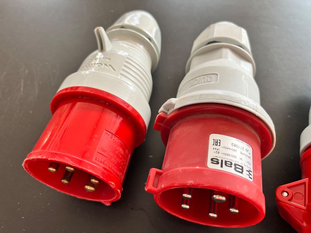 CEE 32A und 16A Stecker | Kaufen auf Ricardo
