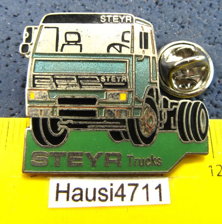 PIN STEYR TRUCK SATTELSCHLEPPER ZUGMASCHINE ENAMEL SILBRIG (Gebraucht ...
