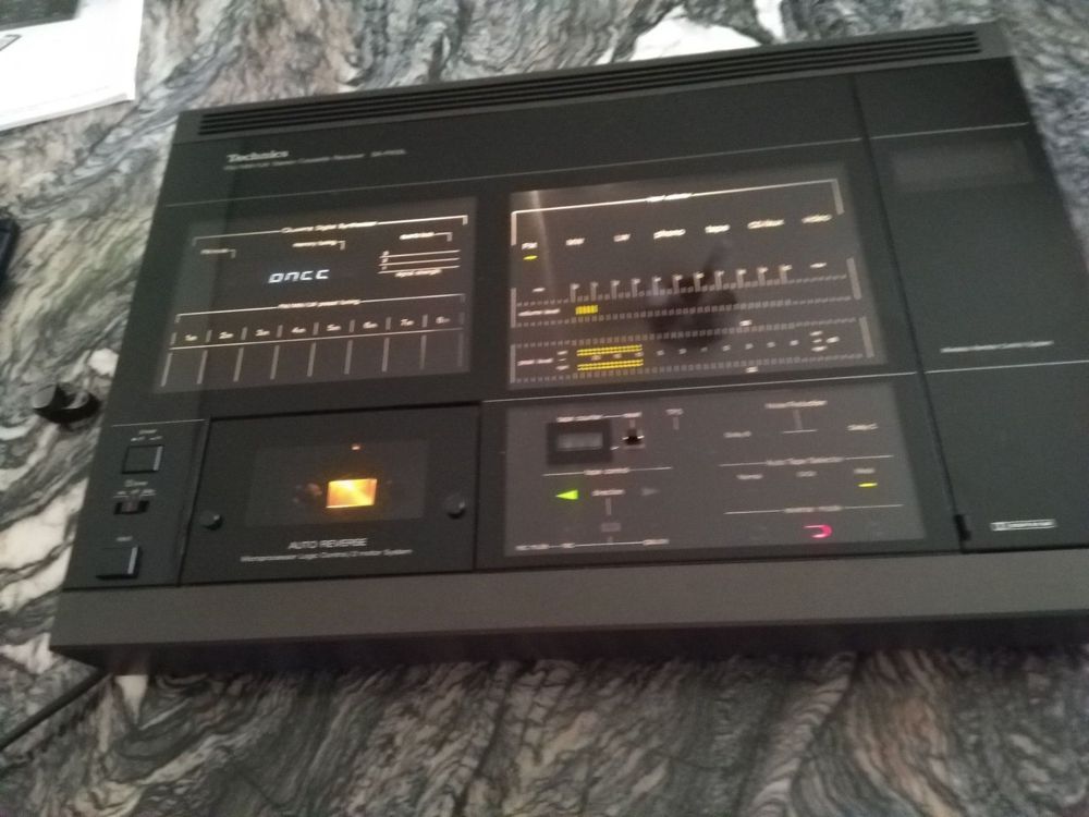 TECHNICS SA-R100 FM/AM Stereo Cassette Receiver+ BDA (Defekt) in Hinwil ...