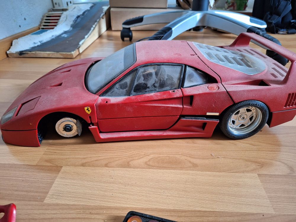 Pocher Ferrari F40 - zum reparieren | Kaufen auf Ricardo