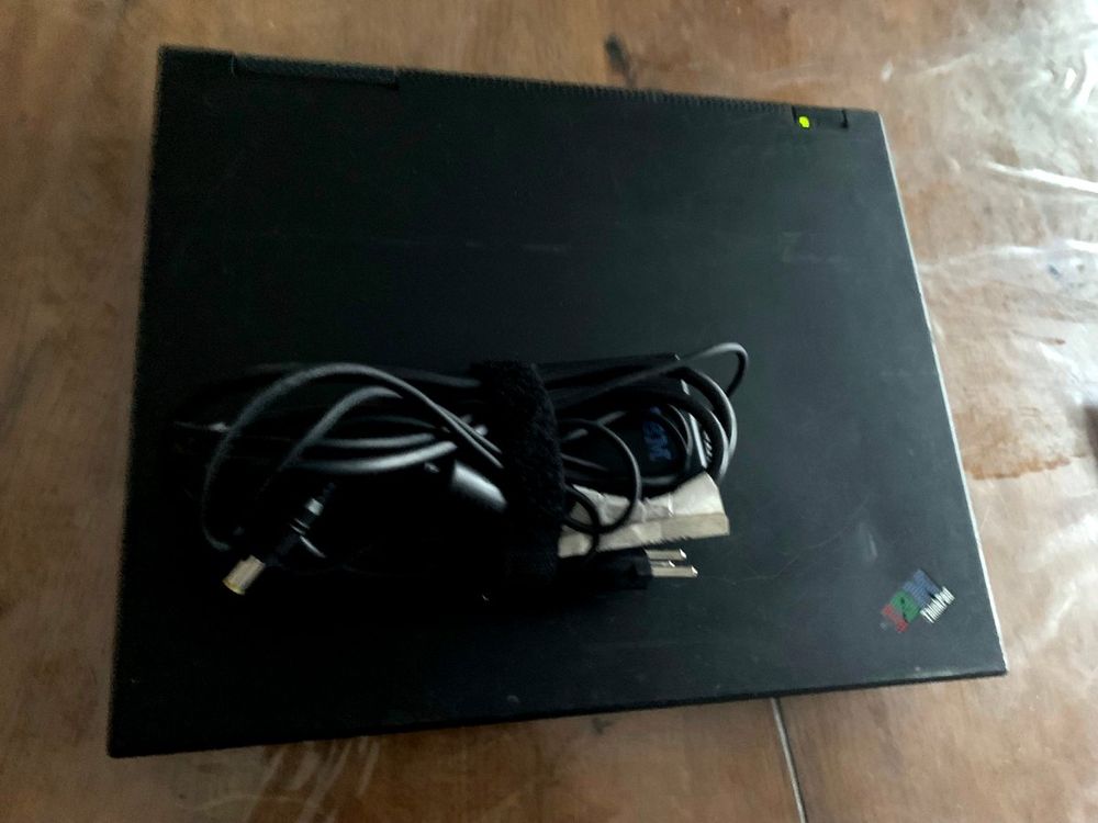 Vintage IBM Thinkpad A21P Inkl. Original IBM Netzteil. (Defekt) in ...