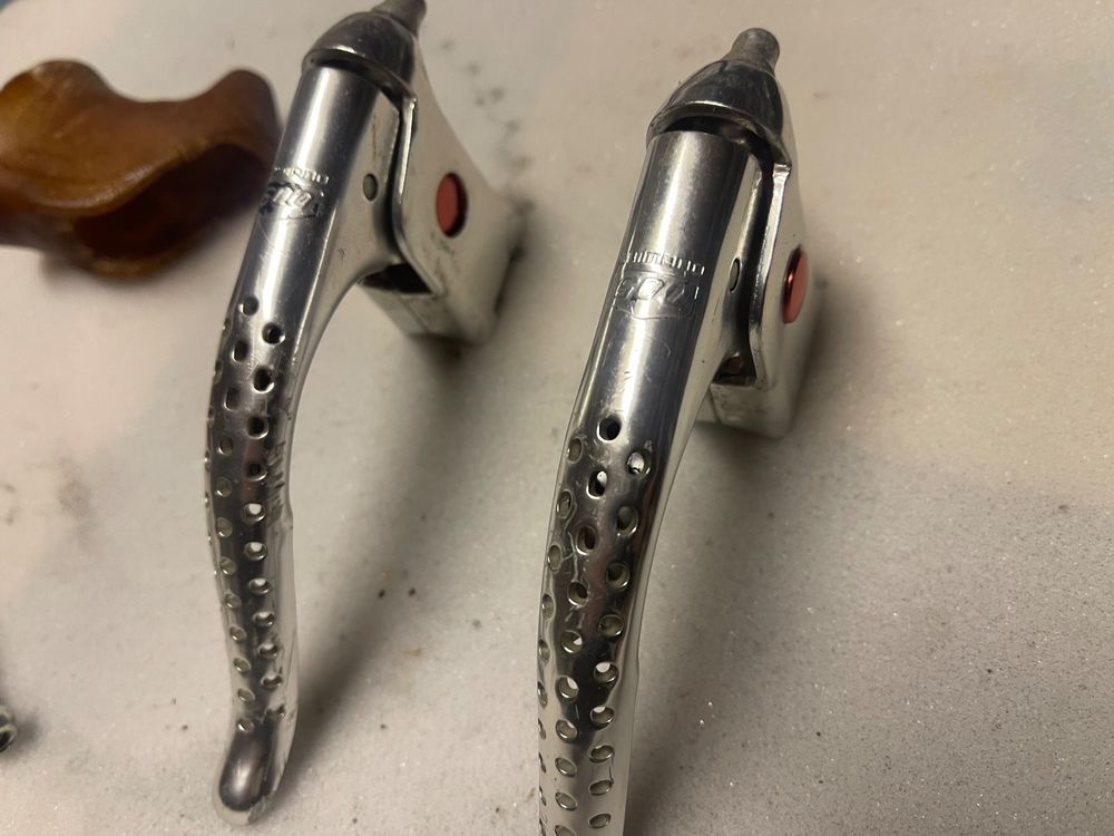 Shimano 600 Bremshebel der ersten Generation | Kaufen auf Ricardo