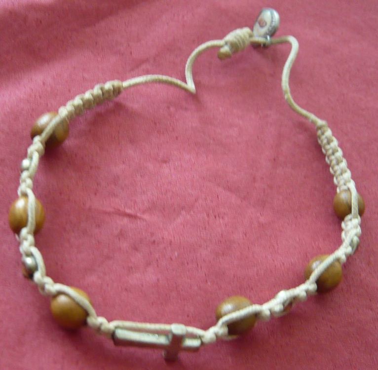 Armband (Gebraucht) in Ruggell für CHF 1 – mit Lieferung auf Ricardo kaufen