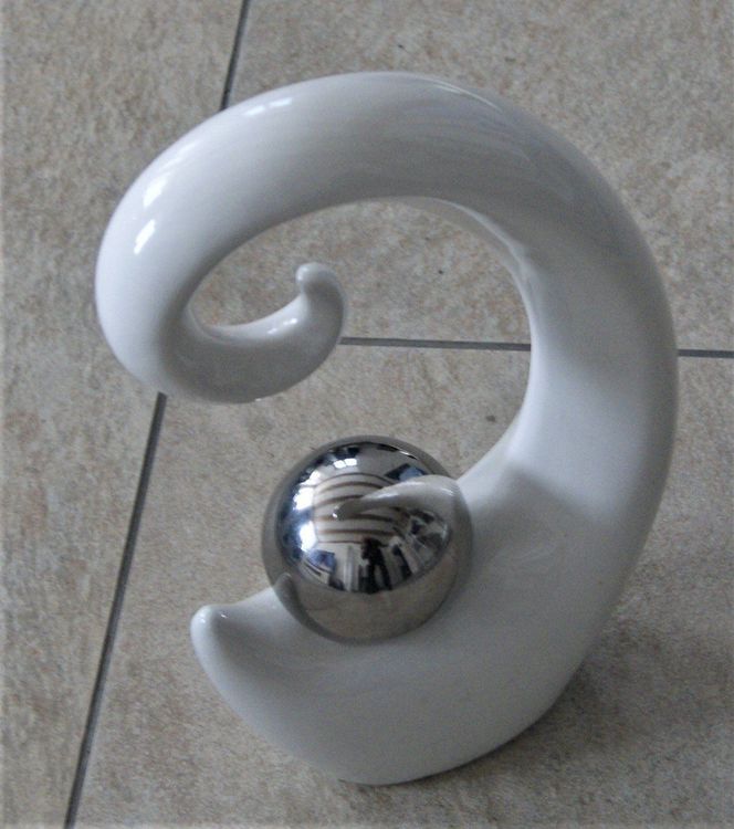 FORMANO MODERNE SKULPTUR (Gebraucht) in Stadel für CHF 35 – mit ...