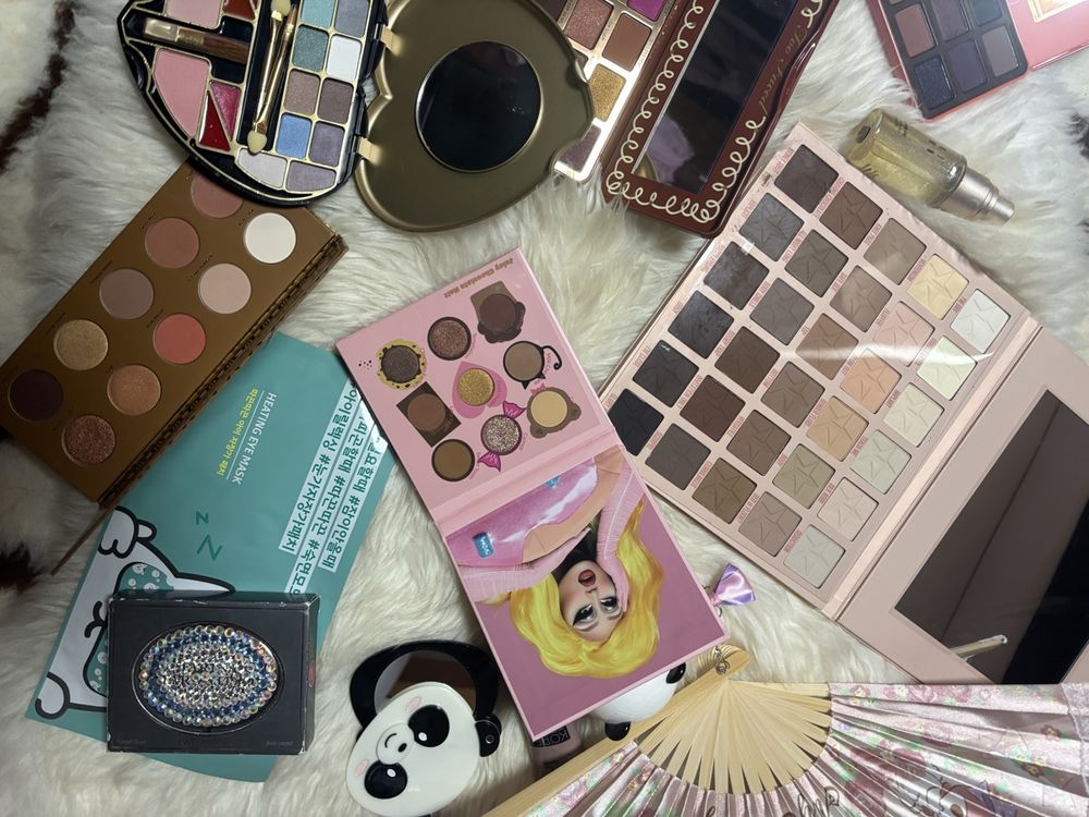 Mega Make up Paket Bobbi Brown Chanel Too faced etc (Gebraucht) in Thal ...