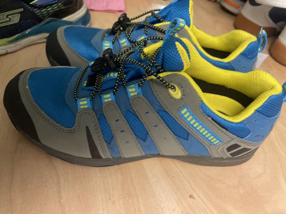 Everest Outdoor/Wanderschuhe Gr. 34 (Gebraucht) in Obergerlafingen für CHF 14.9 – mit Lieferung ...