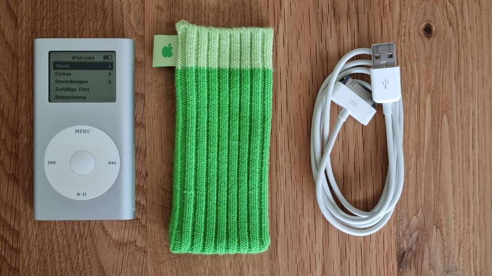 iPod mini 1. Generation 4GB silber - Modell A1051 (Gebraucht) in Aarau ...