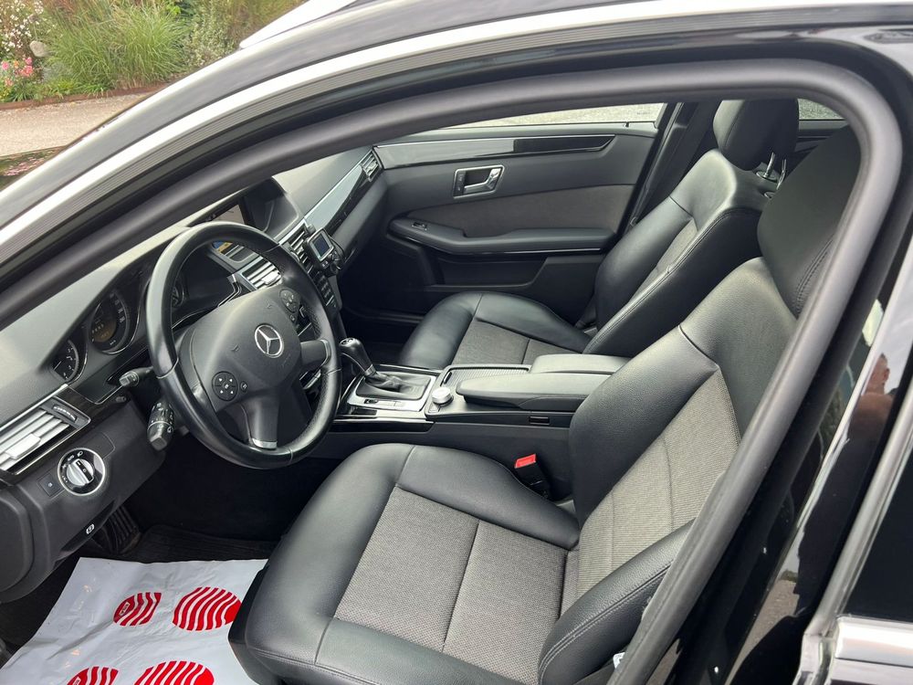 MERCEDES-BENZ E 250CDI 4x4. AVANTGARDE AUTOMAT MFK 12.22 | Kaufen auf Ricardo