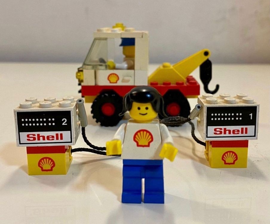 70 Jahre Lego Tankstelle Shell Unterhalt (Gebraucht) in Muttenz für CHF ...