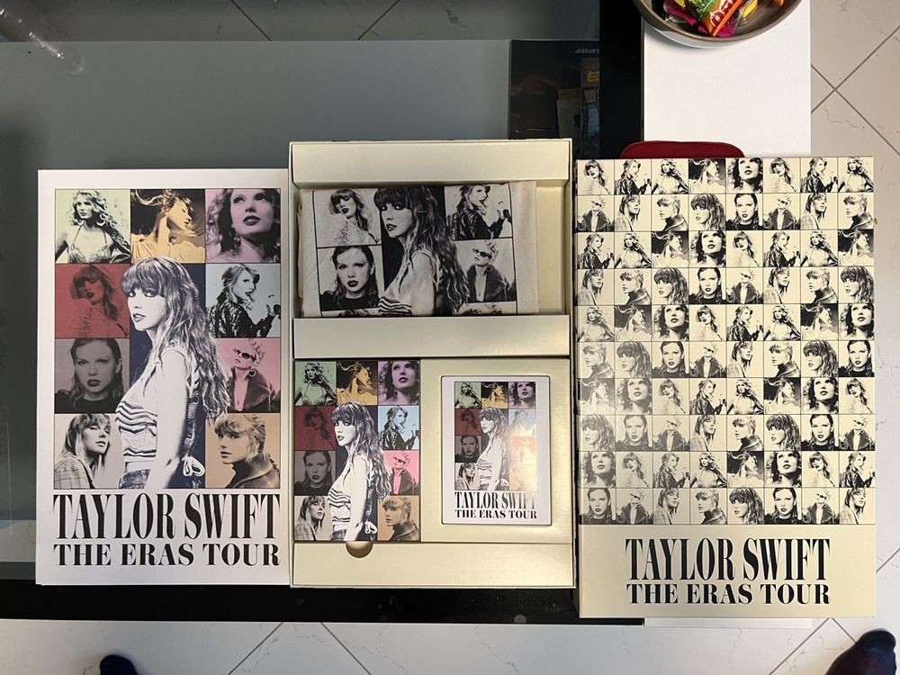 Taylor Swift VIP Eras Tour Package (Neu und originalverpackt) in Luzern ...