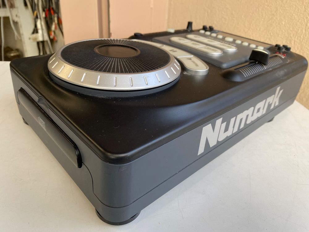 NUMARK AXIS 9 Professional CD Player | Kaufen auf Ricardo
