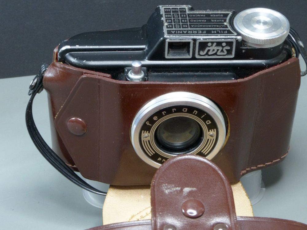 Ferrania IBIS Analoge vintage Kamera + Echtlederköcher (Gebraucht) in ...