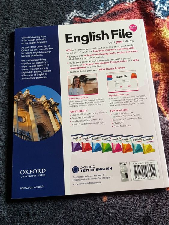 English File Intermediate Plus Student Book (Neu (gemäss Beschreibung ...