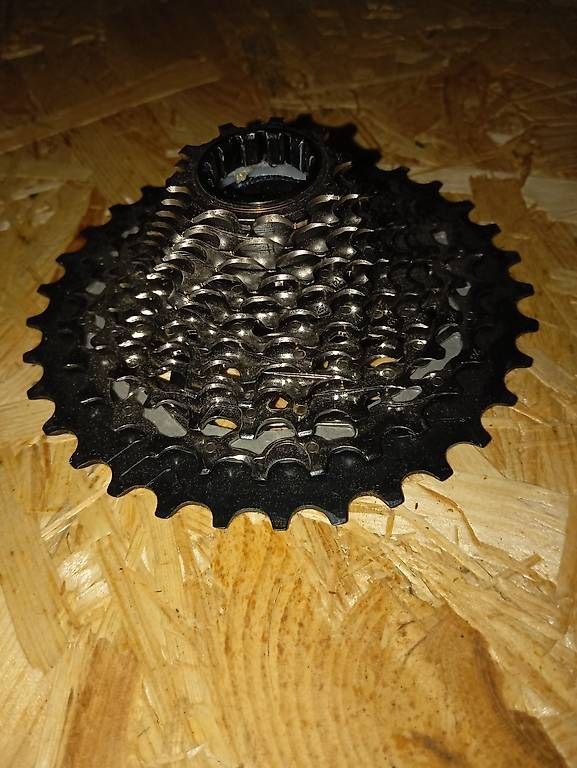 Sram Force AXS Kassette 12-Gang 10-33z (Gebraucht) in Langendorf für ...