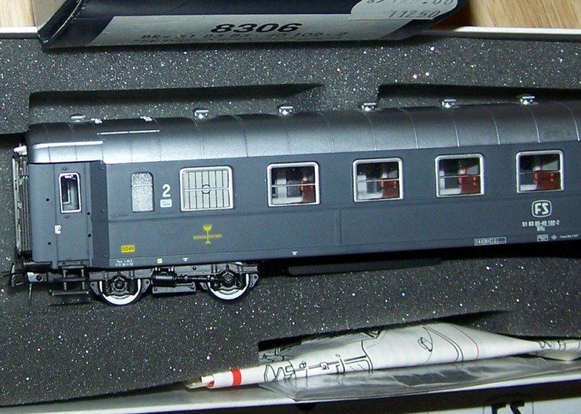 Euro-Scale H0: FS PW BRz mit Servizio Ristoro, Sondermodell (Neu und ...