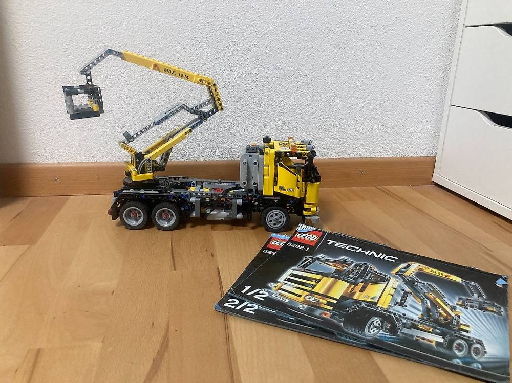 LEGO 8292 Truck mit Hebebühne (Gebraucht) in Mellingen für CHF 40 – mit ...