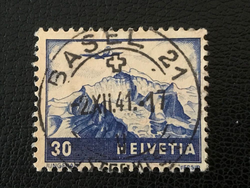 Landschaften und Flugzeuge 1941 (Gebraucht) in Stallikon für CHF 1.3 – mit Lieferung auf Ricardo ...