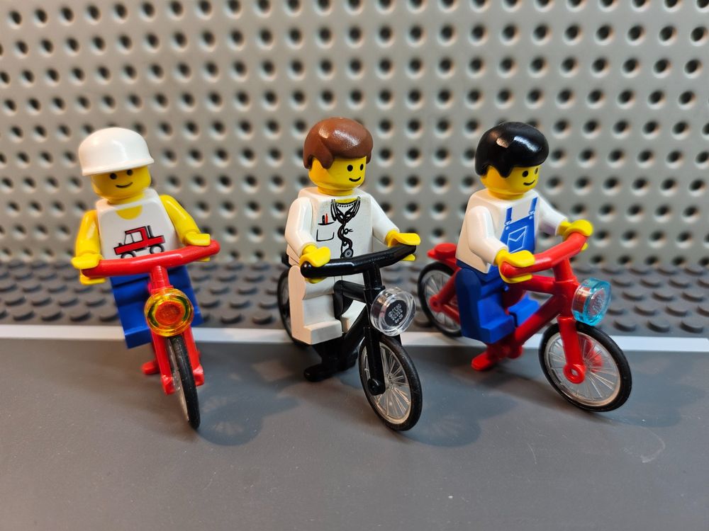 Lego Zubehör, 3 Velo mit 3 Legofiguren Vintage | Kaufen auf Ricardo