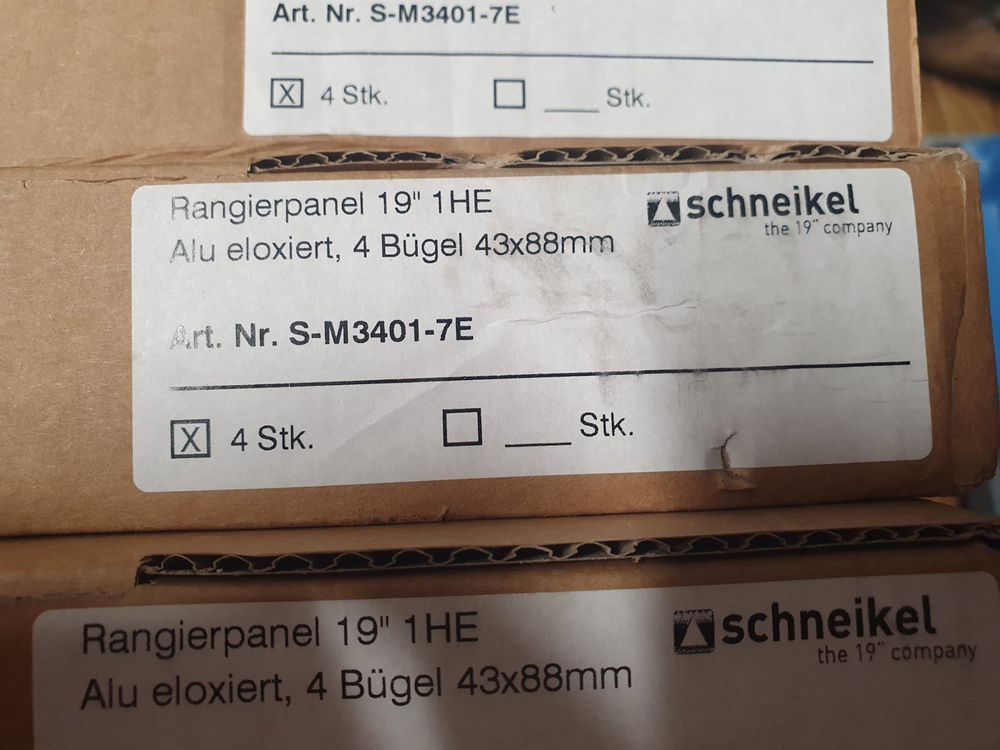 Kabelführung 19" 88 S-M3401-7E Schneikel Kabelführungspanel (Neu und ...