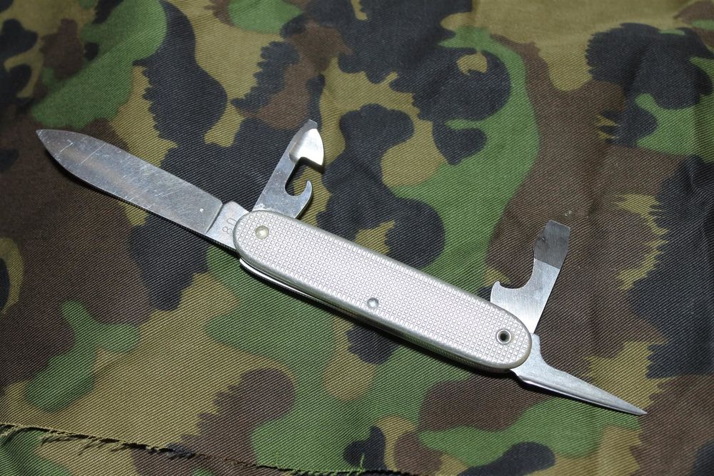 Victorinox 80, Soldatenmesser Alox 1980 (Gebraucht) in Belp für CHF 44 ...