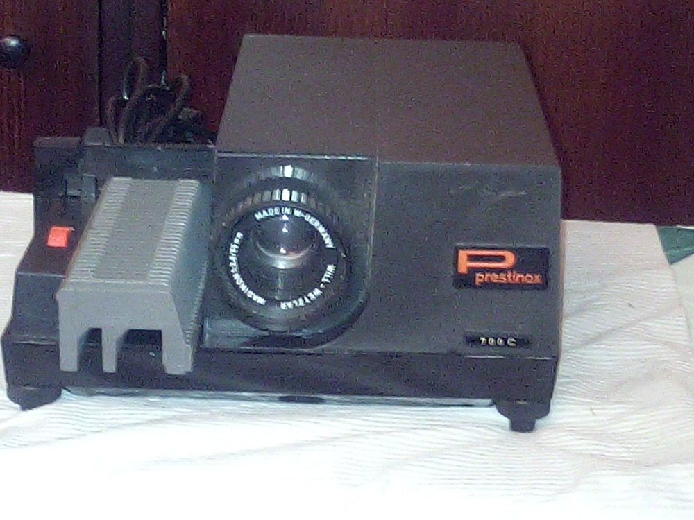 Dia- Vorführgerät Marke Prestinox 700 (Defekt) in Zürich für CHF 15 ...