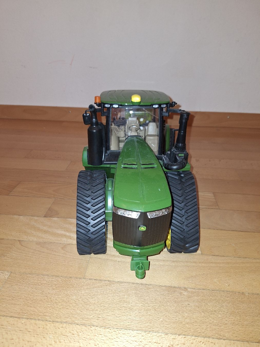 Bruder John Deere mit Raupenlaufwerk & Ballenpresse (Gebraucht) in ...