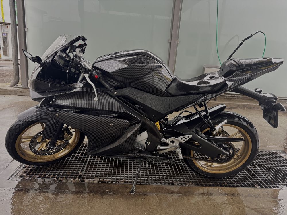 Yamaha YZF R-125 (Carbon Look) (Gebraucht) in Thalheim für CHF 4600 ...