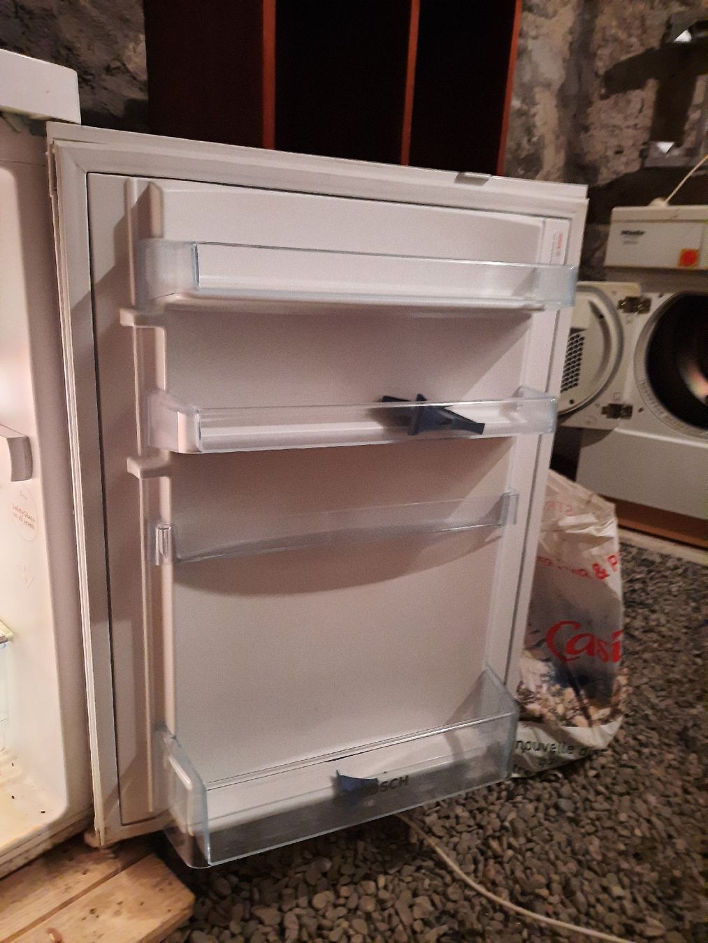Frigo Bosch (D'occasion) à Réchy pour CHF 50 – retrait uniquement ...