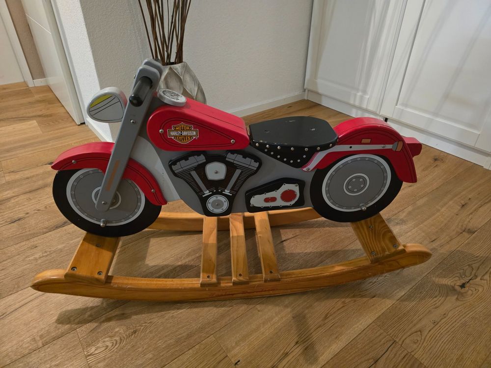 Schaukelpferd Als Motorrad