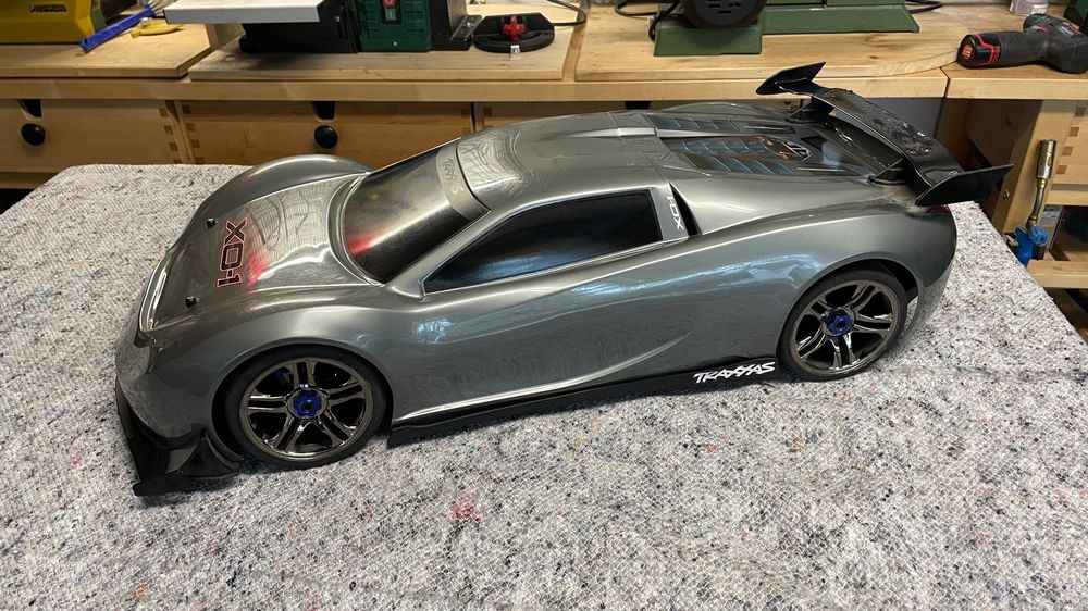 TRAXXAS XO-1 (Gebraucht) in Ins für CHF 400 – nur Abholung auf Ricardo kaufen
