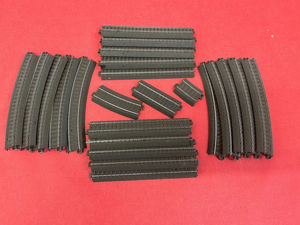 Märklin Schienen C Cleis WS 10 Gerade und 10 Gebogene LOT (Gebraucht ...