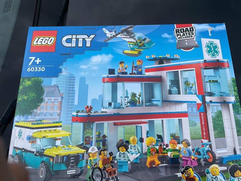 Lego City 60330 Hospital krakenhaus (Neu und originalverpackt) in ...