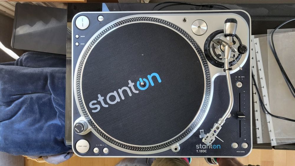 Plattenspieler-Set 2 x Stanton T.120C | Kaufen auf Ricardo
