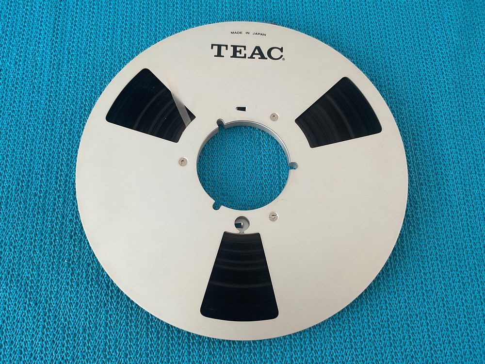 Teac NAB Aluminium Spule mit Band (Gebraucht) in Langenthal für CHF 38 ...