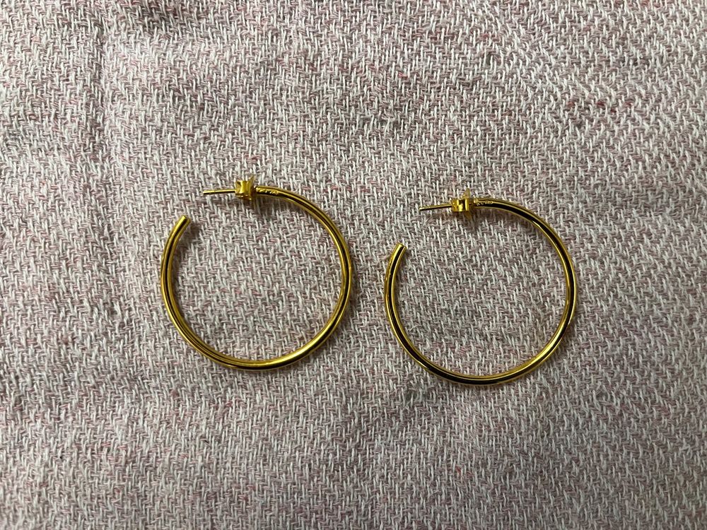 Les Solides - Goldfarbene Creolen/Hoops - NEU (Neu (gemäss Beschreibung)) in Zürich für CHF 32 ...