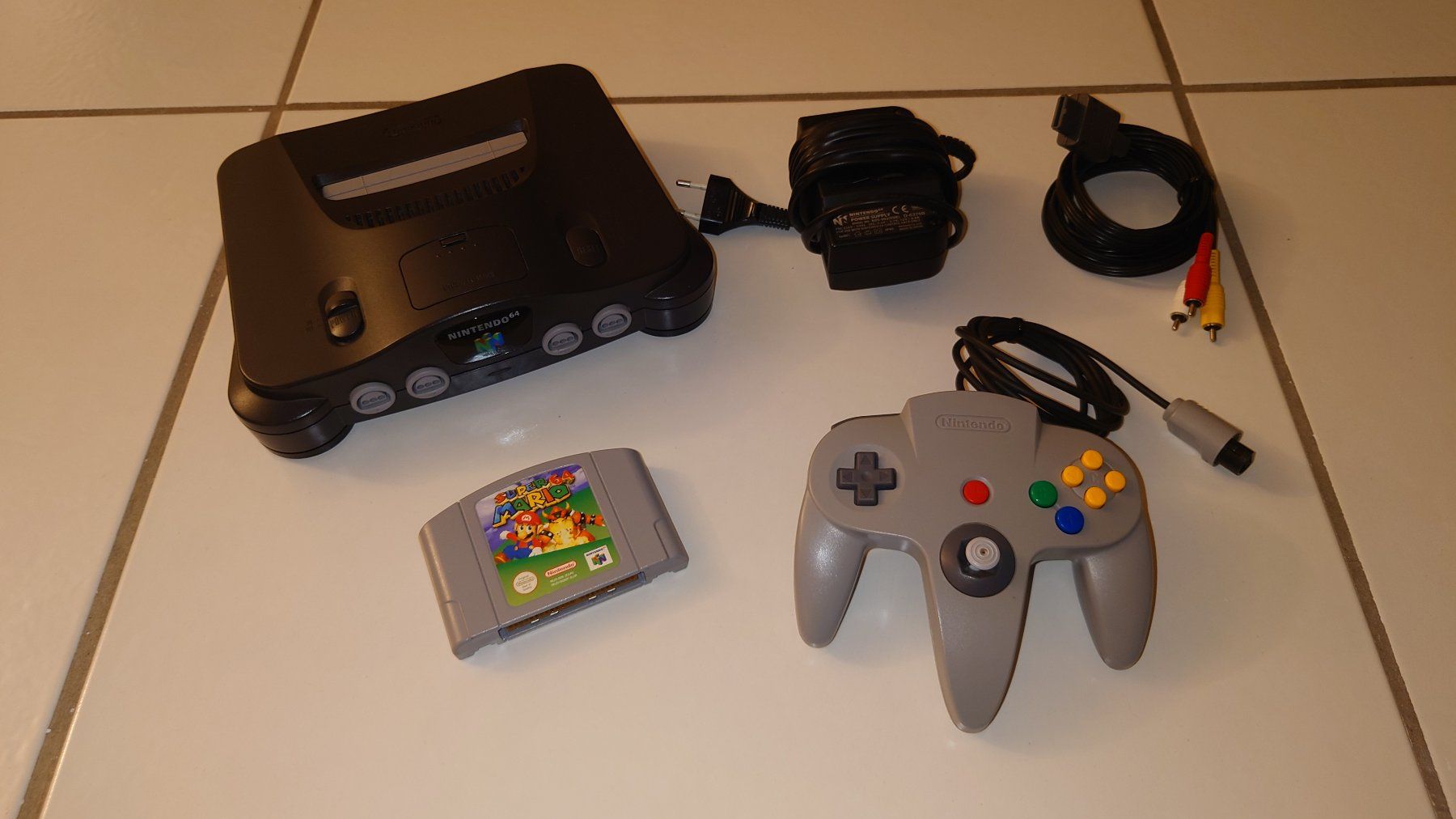 N64 Konsole mit Expansion Pak inkl. Super Mario 64 (Gebraucht) in ...