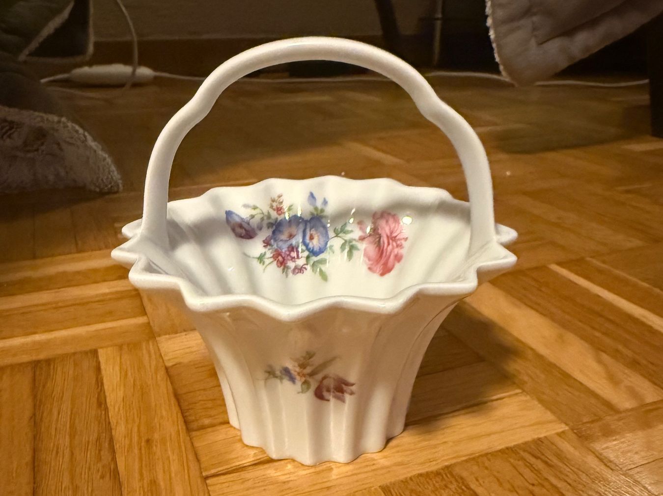 Porzellan-Körbchen mit Henkel – Thomas Germany, floral (Neu (gemäss ...