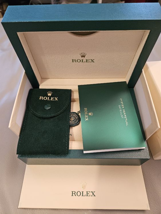 Brand new Original Rolex Watch Box Set - Green, With Papers (Neu ...