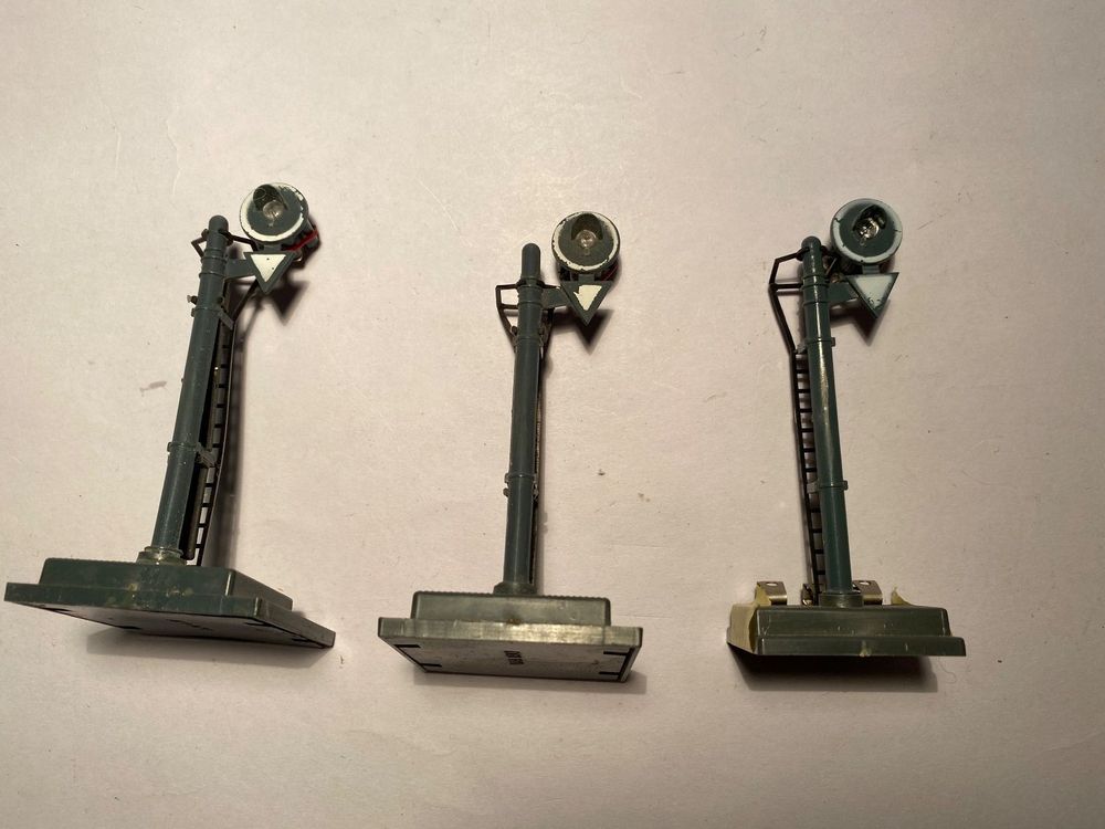 Lima 2x Signal (Gebraucht) in Buchrain für CHF 14 – mit Lieferung auf ...