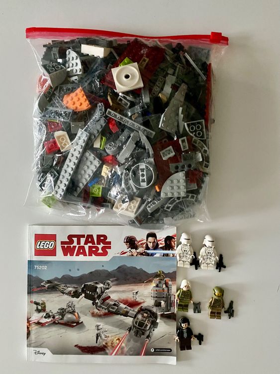 LEGO Star Wars Defense of Crait (75202) | Kaufen auf Ricardo