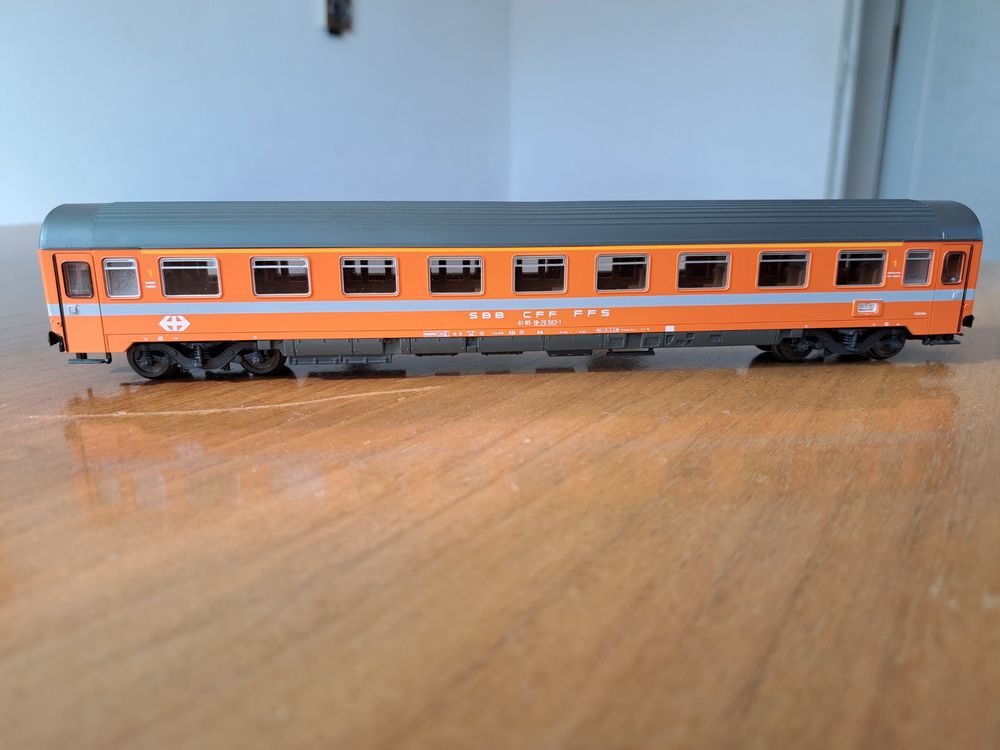 Roco 4236D Eurofima 1. Kl. SBB (Gebraucht) in für CHF 15 – mit ...