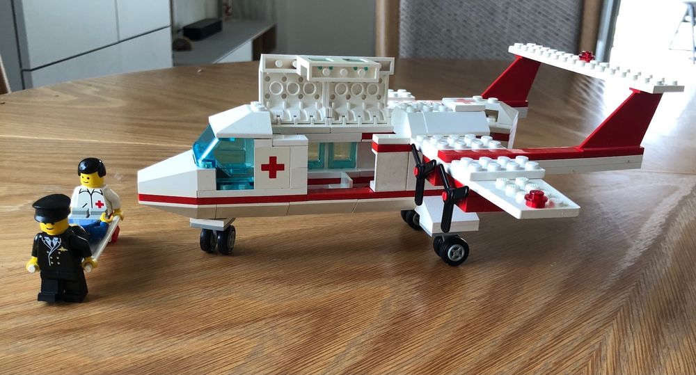 LEGO 6356 Med-star Rescue Plane / Ambulanzflugzeug | Kaufen auf Ricardo