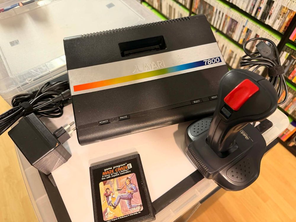 Console Atari 7800 + Maze Craze (Gebraucht) in Giubiasco für CHF 60 ...
