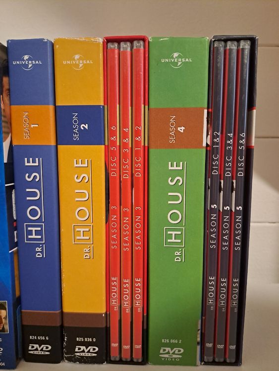Dr. House DVD Box Staffeln 1-5 (Gebraucht) in Bibern SH für CHF 1 – mit Lieferung auf Ricardo kaufen