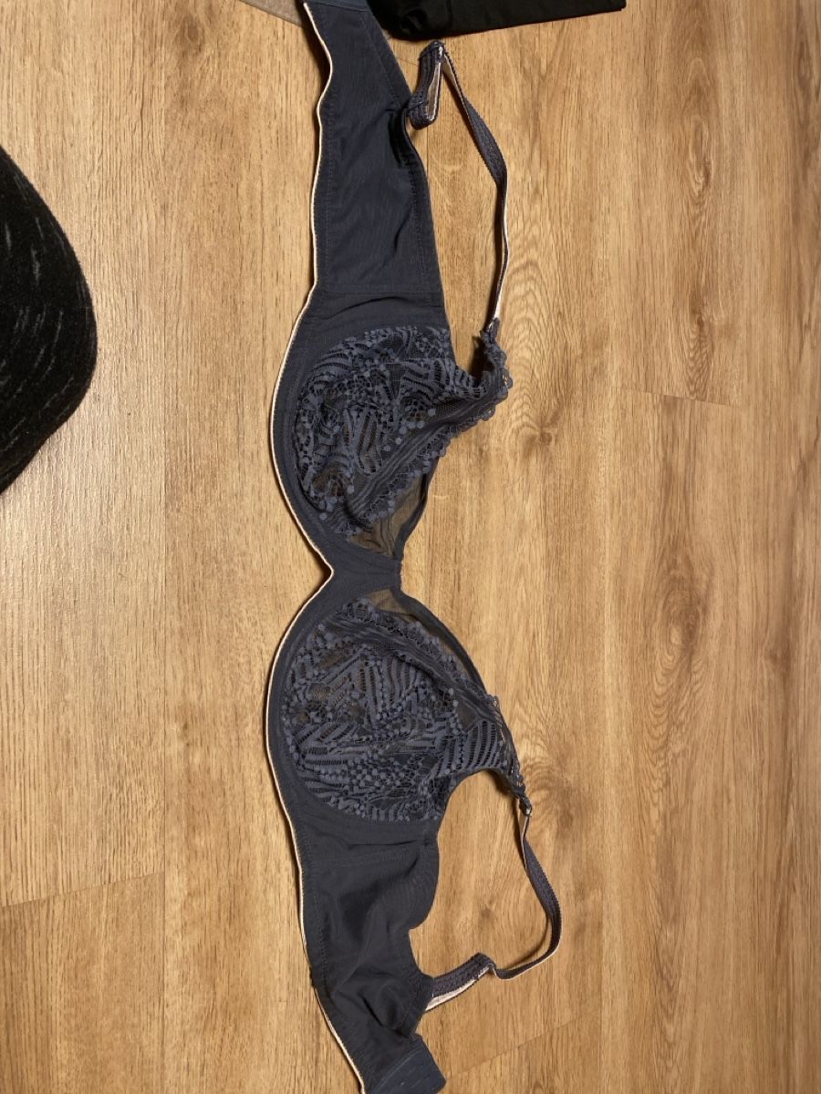 Beldona BH, Grösse 100D, Dunkelblau, Neuwertig! Top Zustand (Gebraucht ...