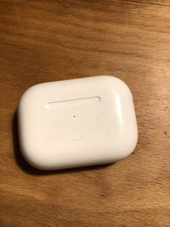 Cyoo Ladeschale / Case Airpods Pro (Kopie) (Gebraucht) in Basel für CHF ...