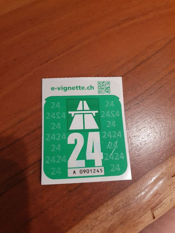 Autobahnvignette 2024 (Neu und originalverpackt) in Muri AG für CHF 37 – nur Abholung auf ...